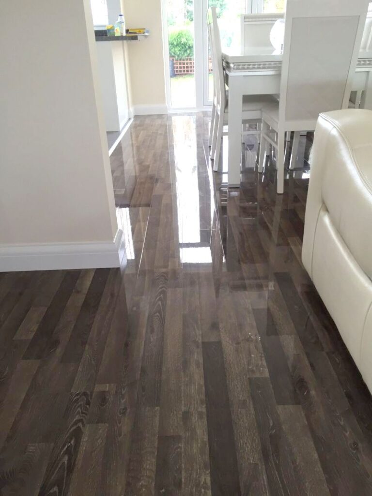 Vintage Ivory Oak High-Gloss Laminate Flooring | Floorless Floors